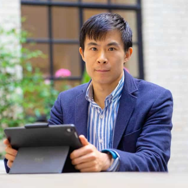 Meet Professor Alex Edmans